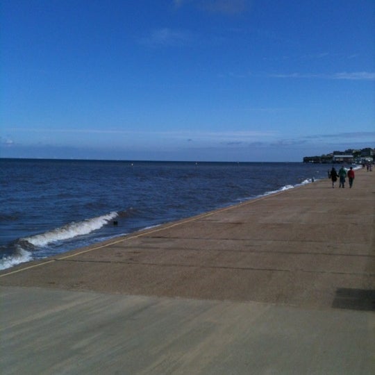 Hunstanton Beach - 7 tips from 649 visitors