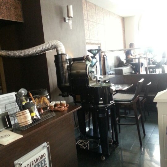 9 Grams Coffee Roasters - Coffee Shop in žilina