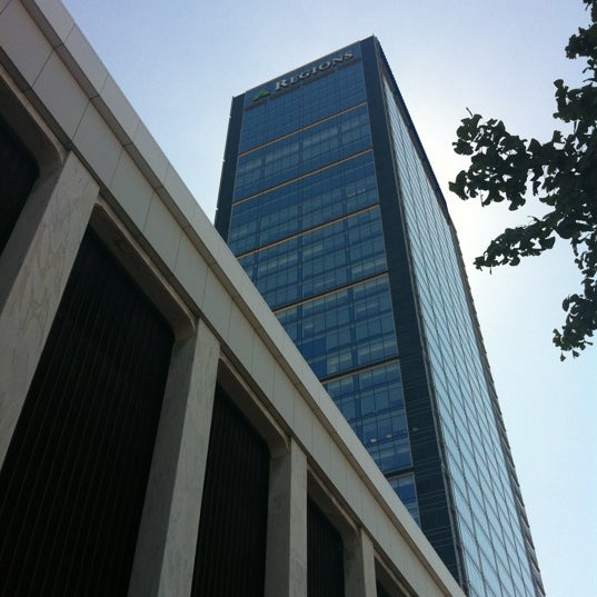 Photos at One Indiana Square - Downtown Indianapolis - 133 visitors