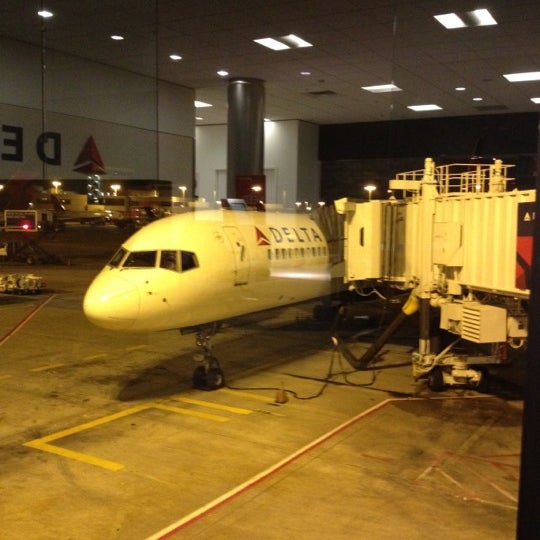 Photos at Gate T3 - Airport Gate in Atlanta