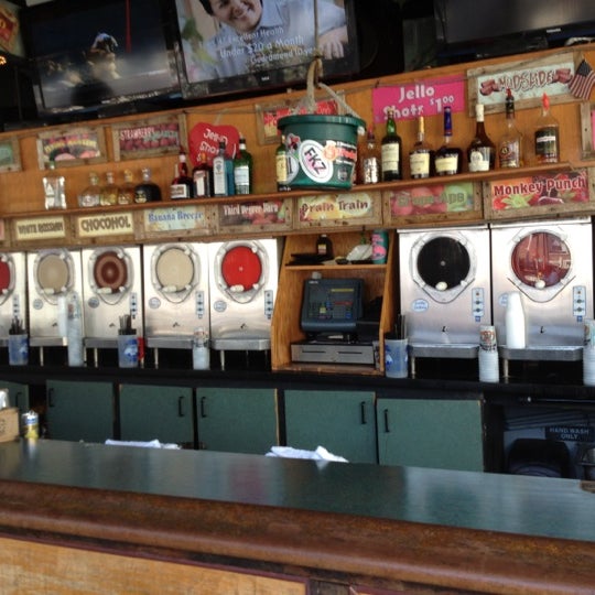 Fogarty's and Flying Monkey's - 227 Duval St