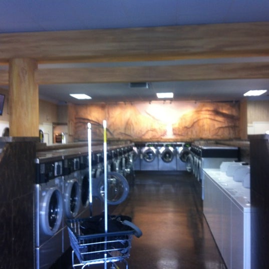Our Beautiful Launderette - Laundry Service in Mid-City West