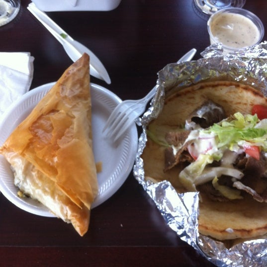 Acropolis Gyro Palace - Greek Restaurant