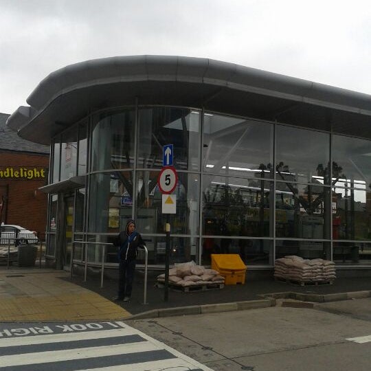 Oldham Central Bus Station - Cheapside