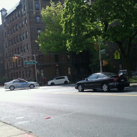 MTA Bus - B8/B49/B49LTD - Foster Av & Bedford Av - Flatbush - 40 visitors