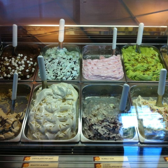 Piccomolo Ice Cream - Dessert Shop