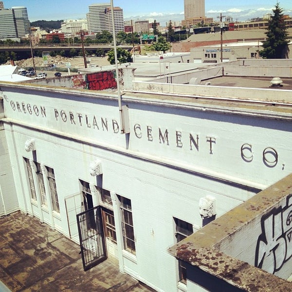 Portland Cement Building - Structure in Portland