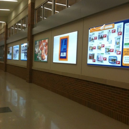 ALDI - Grocery Store in Chicago Ridge