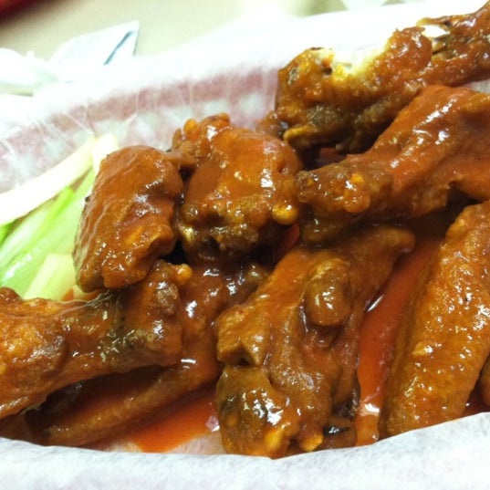 Papa Bees - Wings Joint