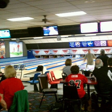 Capri Lanes - Bowling Alley in Columbus
