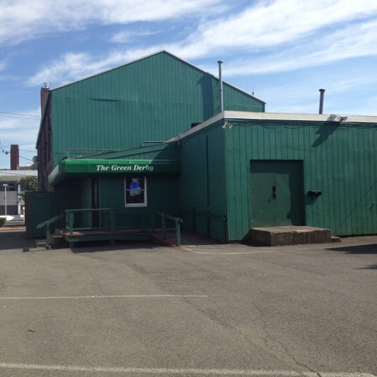 The Green Derby - 113 W 2nd St