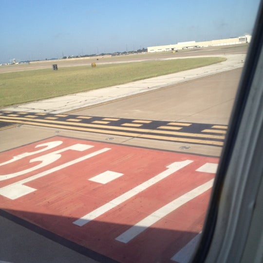 Runway 17C/35C (Now Closed) - Airport Gate