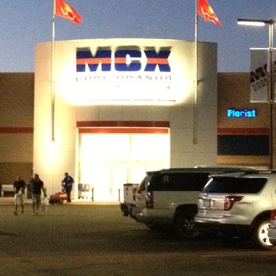 Marine Corps Exchange - Department Store in MCB Camp Pendleton