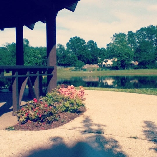 Spring Lake Park & Playground - 4 tips from 402 visitors