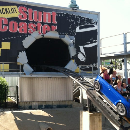 Backlot Stunt Coaster - Theme Park Rides/Attractions in Mason