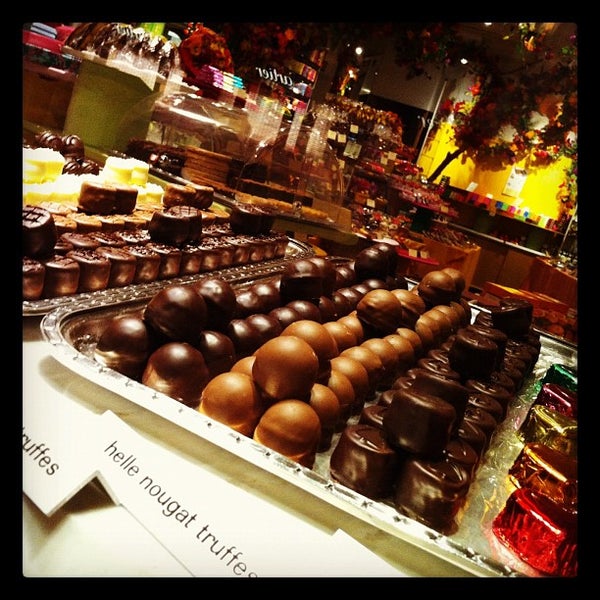 Photos at Teuscher - City - Zürich, Zürich