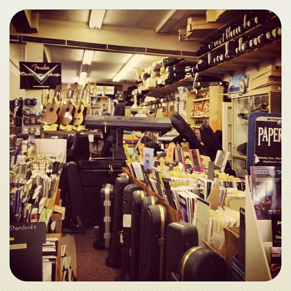 Foxes Music Company - 416 S Washington St