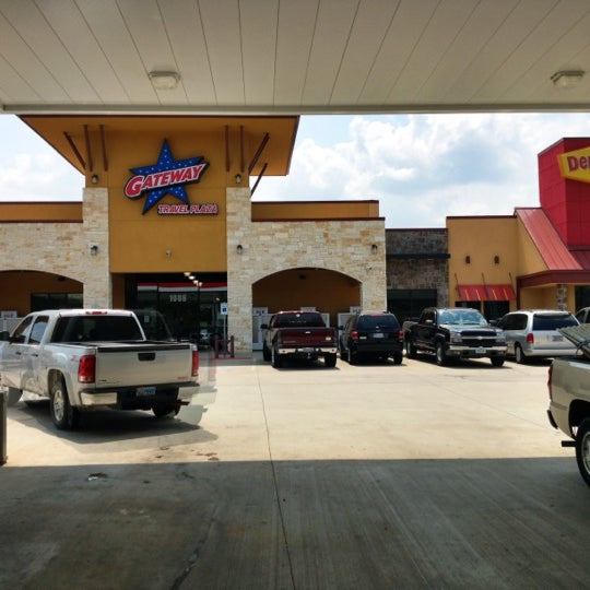 Gateway Truck Stop - 6 tips