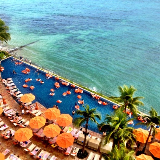 Sheraton Waikiki Infinity Pool - Waikiki - 18 tips from 1850 visitors