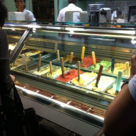 Pisa IJs - Scheldebuurt - 44 tips from 757 visitors