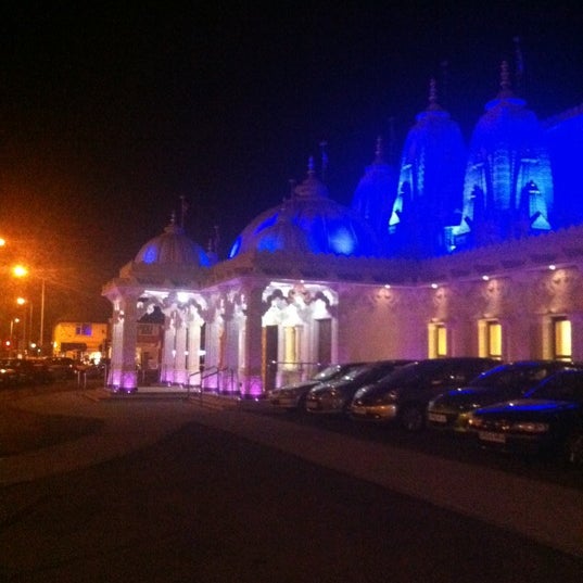 BAPS Shri Swaminarayan Mandir - Hindu Temple in Leicester