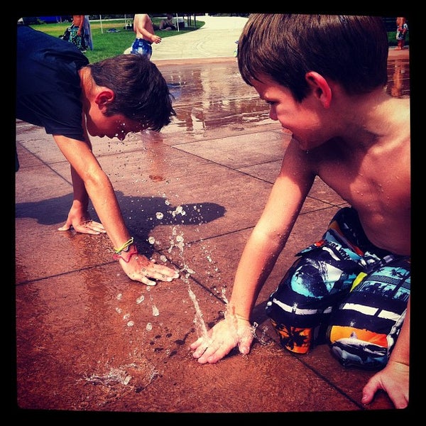 Splash Pad At Central Park Plaza - Valparaiso, IN