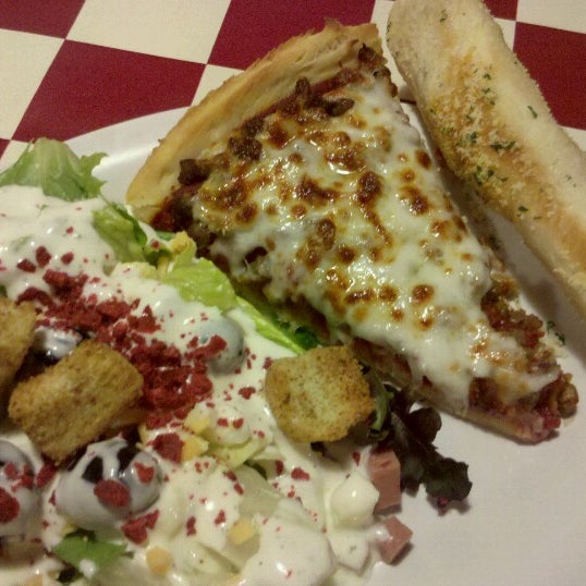 Valentino's Grand Italian Buffet - Pizzeria