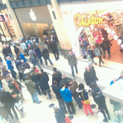 Photos at Apple Grand Arcade - Cambridge, Cambridgeshire