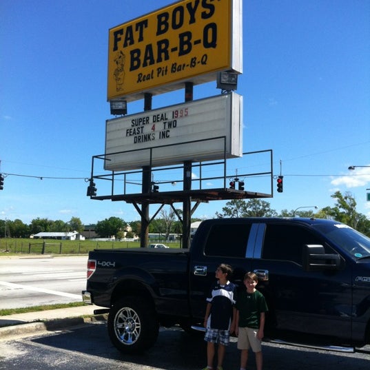 Fat Boys BBQ - BBQ Joint
