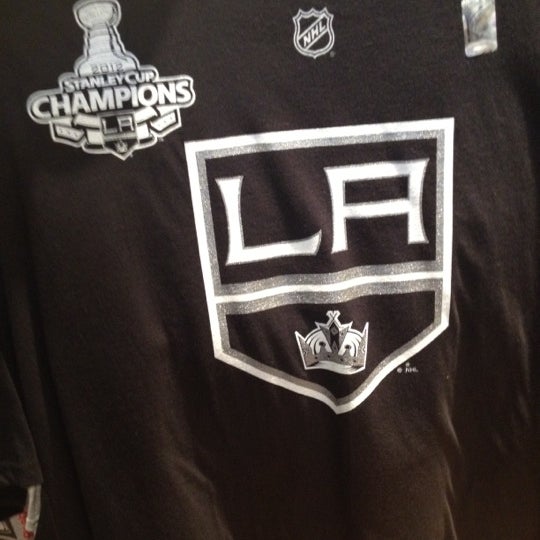 Team LA Store - Clothing Store in Los Angeles