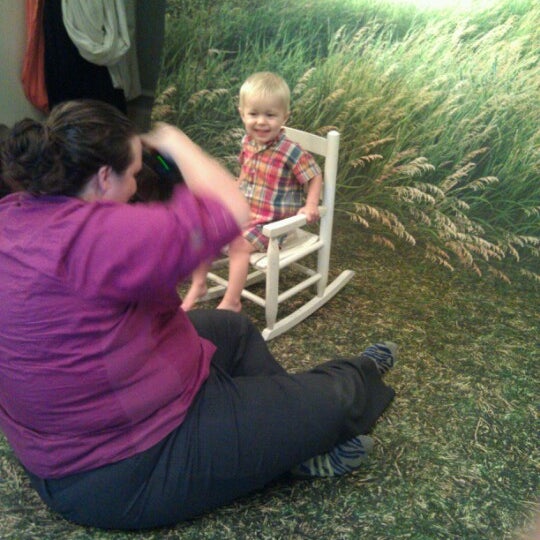 Portrait Innovations - Miscellaneous Store