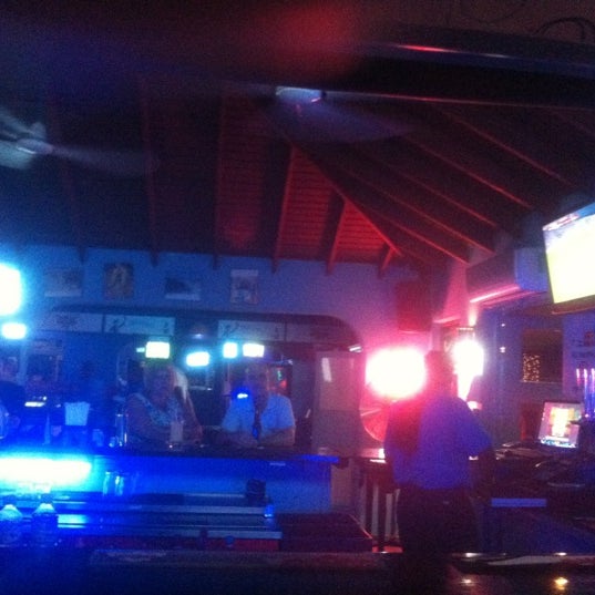 Blue Room Sports Bar & Grill - 5 tips from 166 visitors