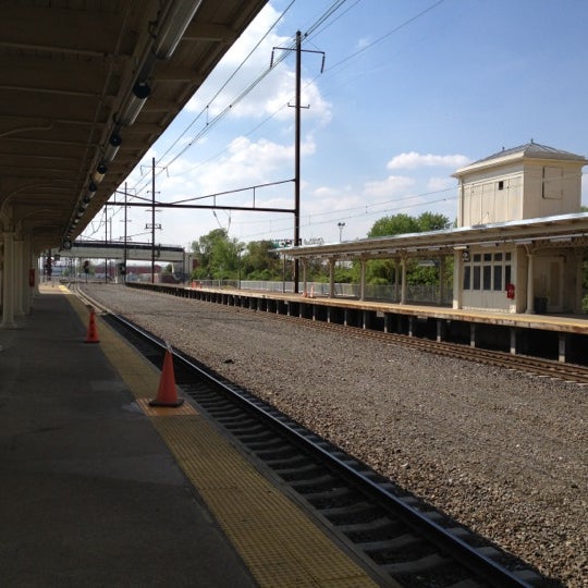 Photos at Amtrak: Lancaster Rail Station (LNC) - Ross - Lancaster, PA