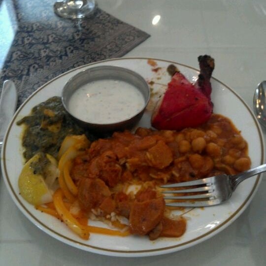 Taj Palace - Indian Restaurant