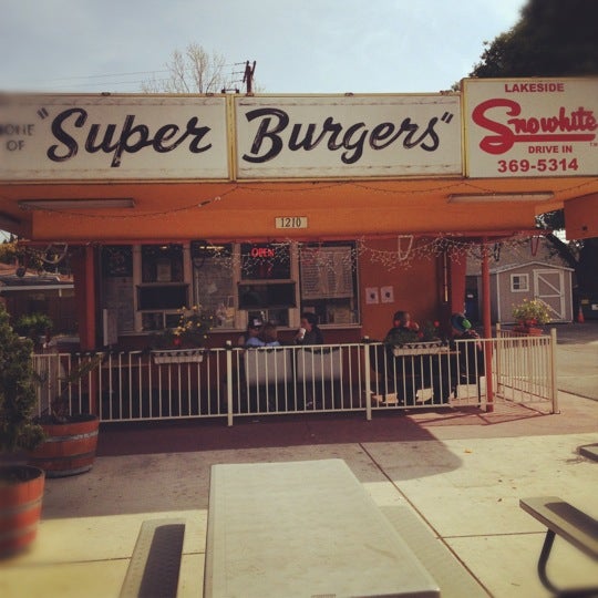 Snowhite Drive In - Lodi, CA