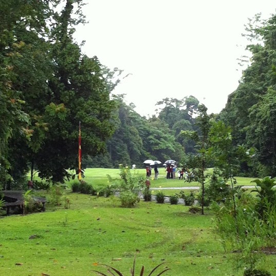 Klub Golf Rimba Irian - Golf Course in Timika, Indonesia