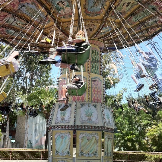 Enchanted Kingdom Flying Fiesta