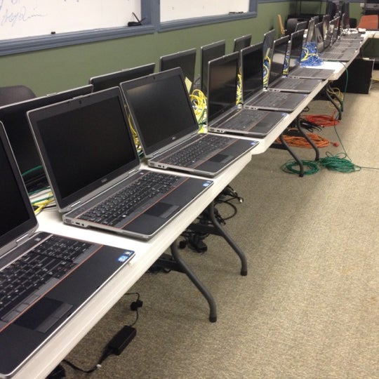 James W. Wilson, Jr. Intercollegiate Athletics Center - Audubon - 3 tips