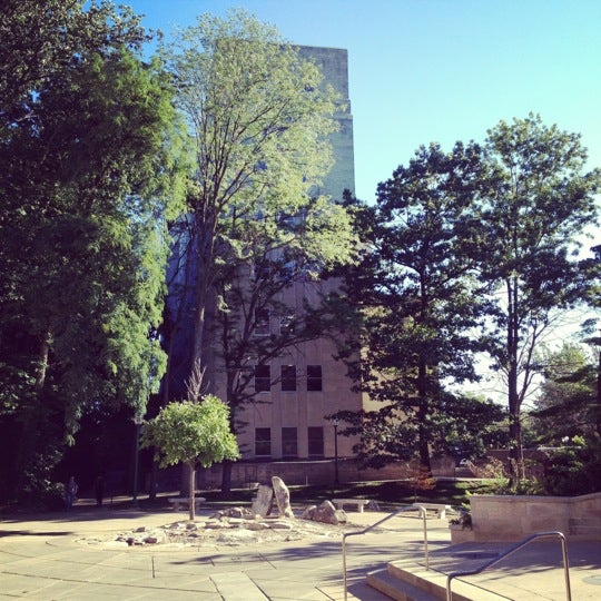 Ballantine Hall - Indiana University - 41 tips from 2004 visitors