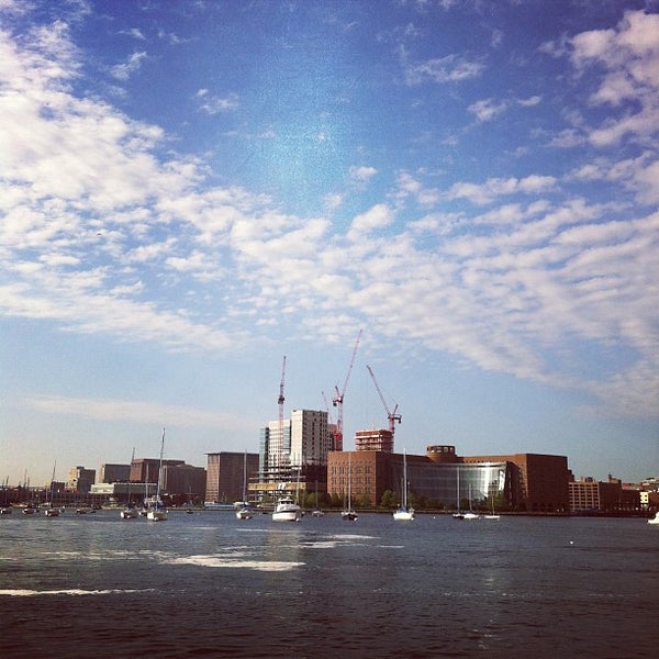 Boston Harborwalk - Waterfront - 12 tips from 3097 visitors