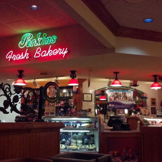 Perkins Family Restaurant & Bakery - 14 tips from 582 visitors