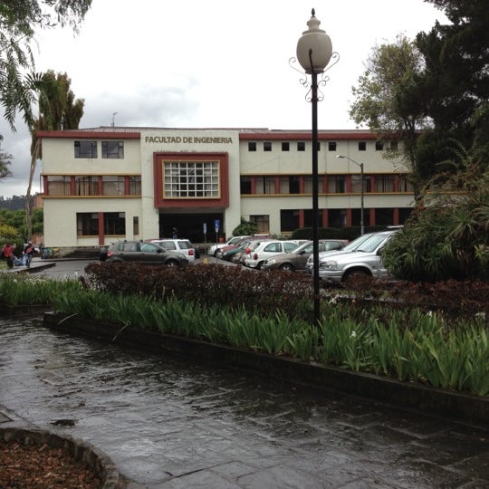 Universidad Estatal de Cuenca - Av 12 de abril