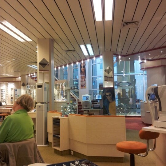 Optiker Kelb - Eyecare Store in Wandsbek