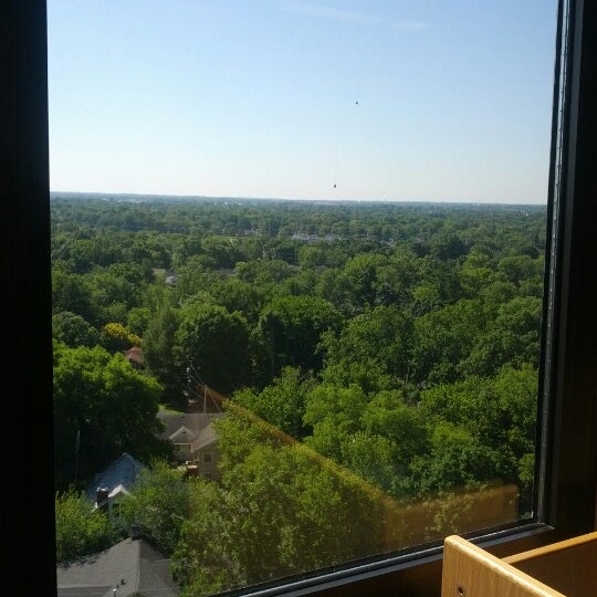 Raymond Cravens Library - College Library in Bowling Green