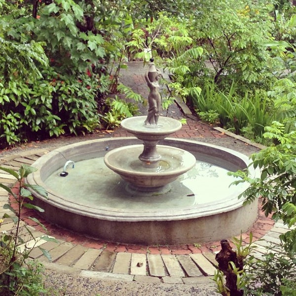 Balay Indang, The Red Ginger Farm & Garden - 88 Indang-Trece Martires Road