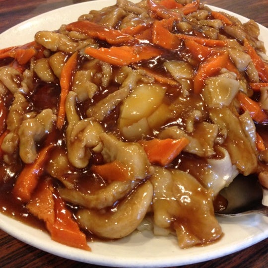 Ly Luck - Upper Dimond - 3537 Fruitvale Ave