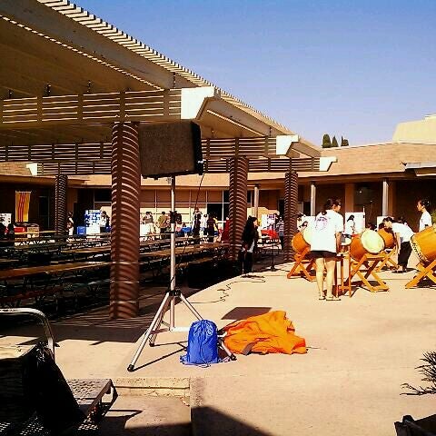 Mary E Bragg Elementary School - Elementary School in Cerritos