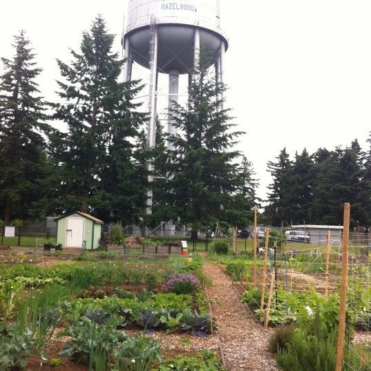 Hazelwood Water Tower - Monument in Portland