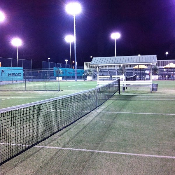 UQ Tennis Courts - College Tennis Court