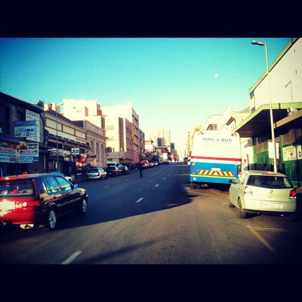 Bree Street Taxi Rank - Taxi in Johannesburg